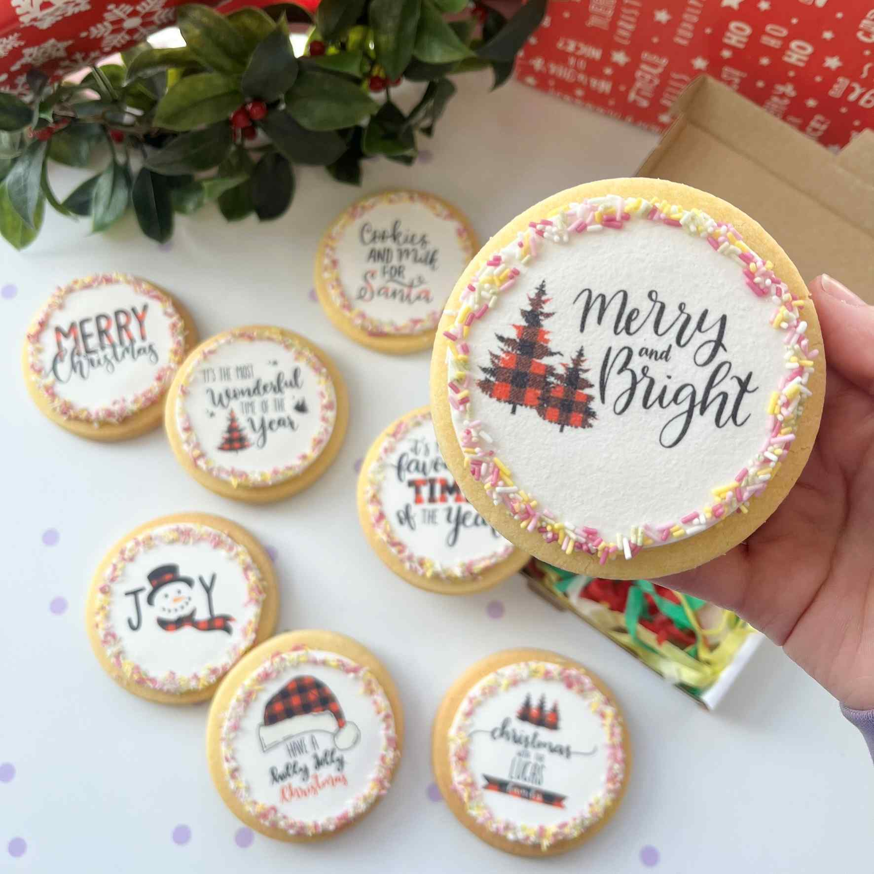 Christmas Traditional Theme Gifts | Buffalo Country Biscuits ...